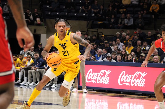 Battle being back doesn’t matter as West Virginia falls at the end to ...