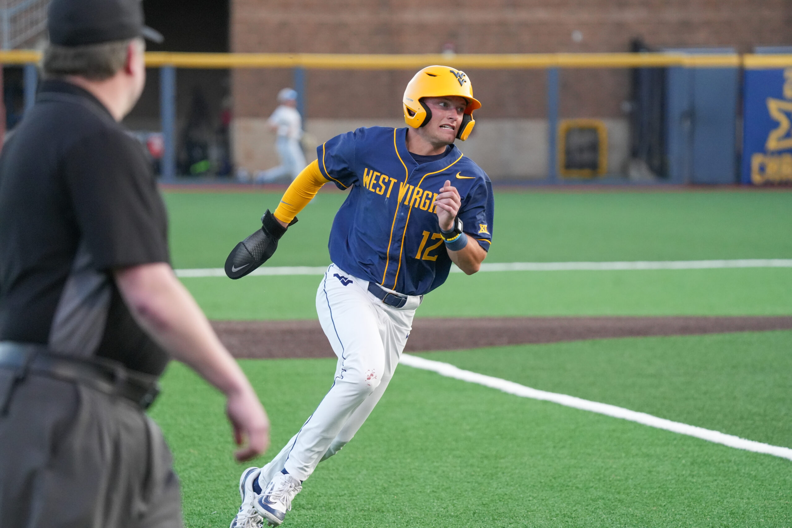 WVU Baseball Defeats Ohio; Moves To 8-0 On The Season | Blue Gold Sports