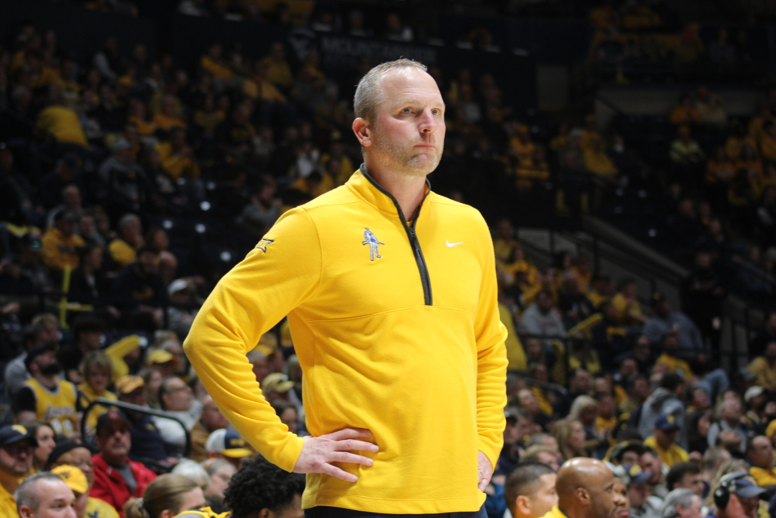 SOURCES: West Virginia’s Darian DeVries No Longer In The Running For ...